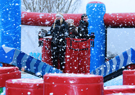 Ontdek de Wipeout parcoursen Red en blue